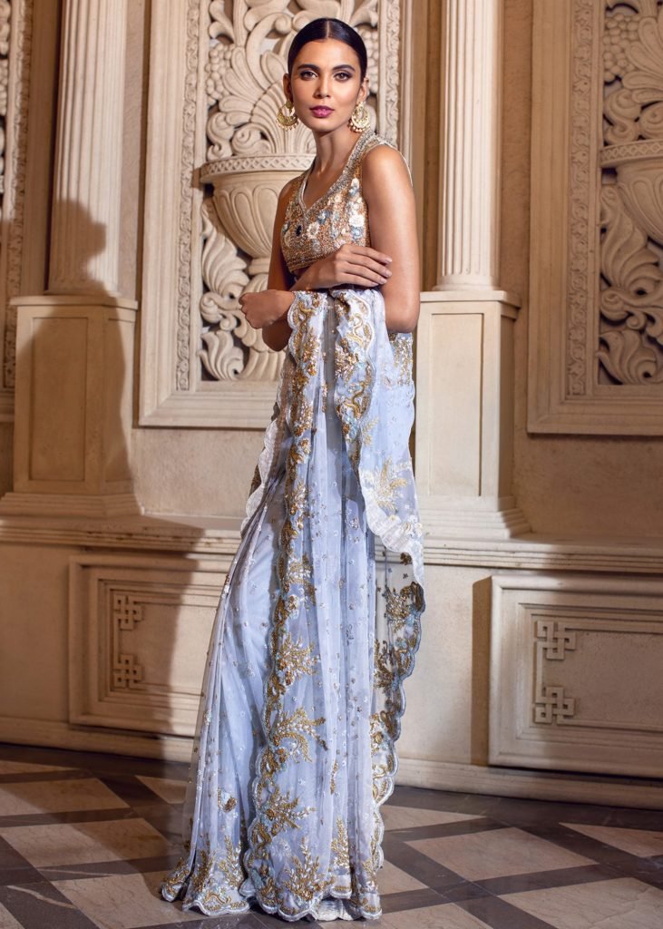 Aura Sari in Pakistan - Mastorat.com